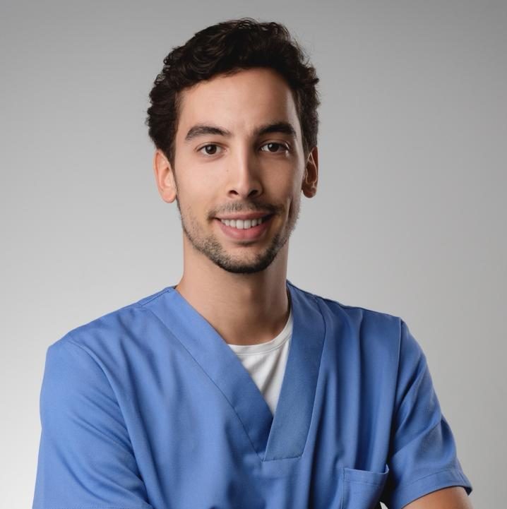 The Team - Tomas Clinic